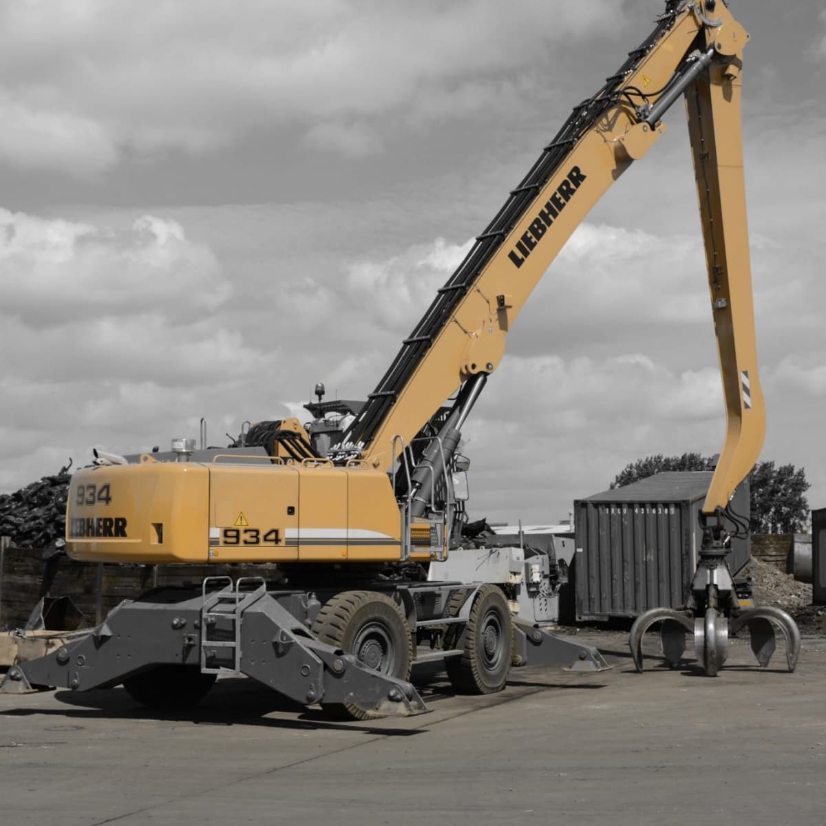 Liebherr Grab Rams – Cylinders - Apex Hydraulics